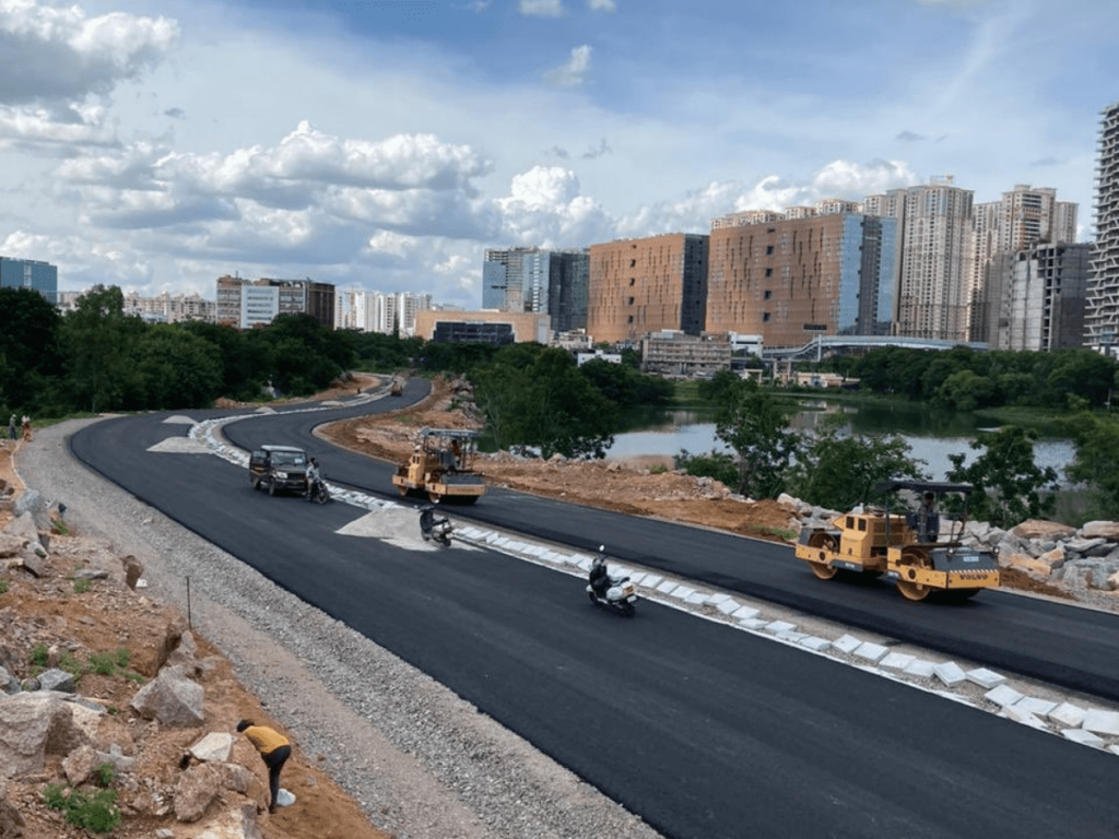 Hyderabad: Khajaguda lake, adjoining road to be developed further, says ...